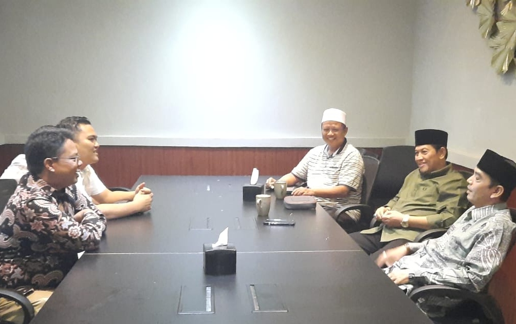 15 Tahun di Legislatif, K. H. Acep Adang Ruhiat Menuju Eksekutif | KAPOL.ID