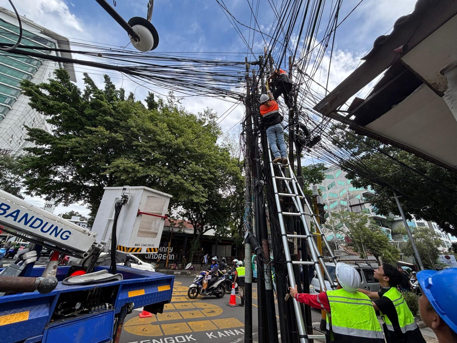 Bukan Tindakan Sepihak, Mahyudin: Pemotongan Kabel Fiber Optik Sudah ...